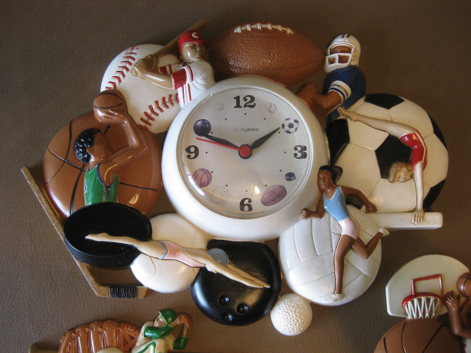 Sports Bedroom Clock at Andrea Mcclelland blog