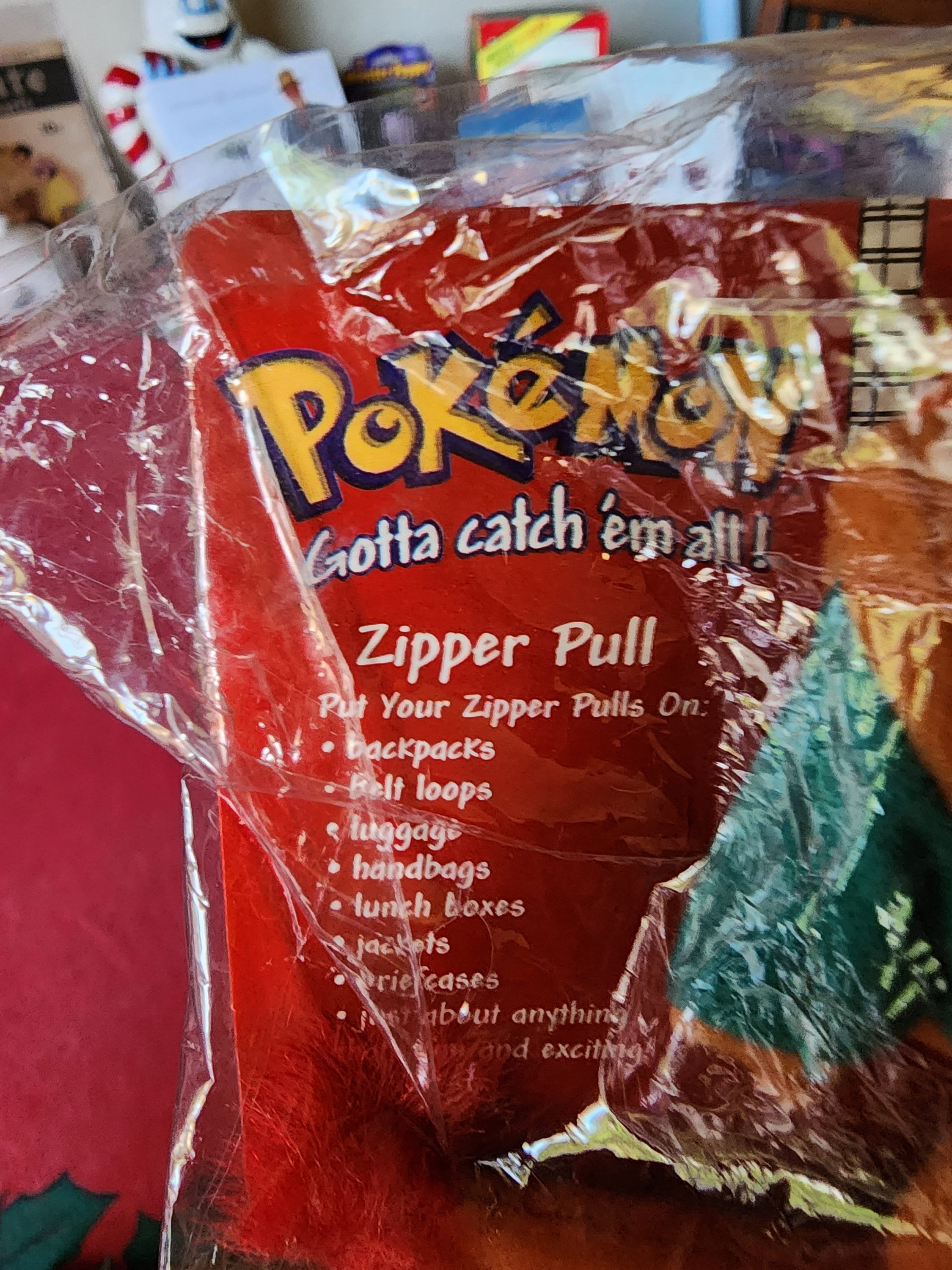 Vintage Avon Pokemon Charizard Backpack Clip on Zipper Pull Nintendo ...