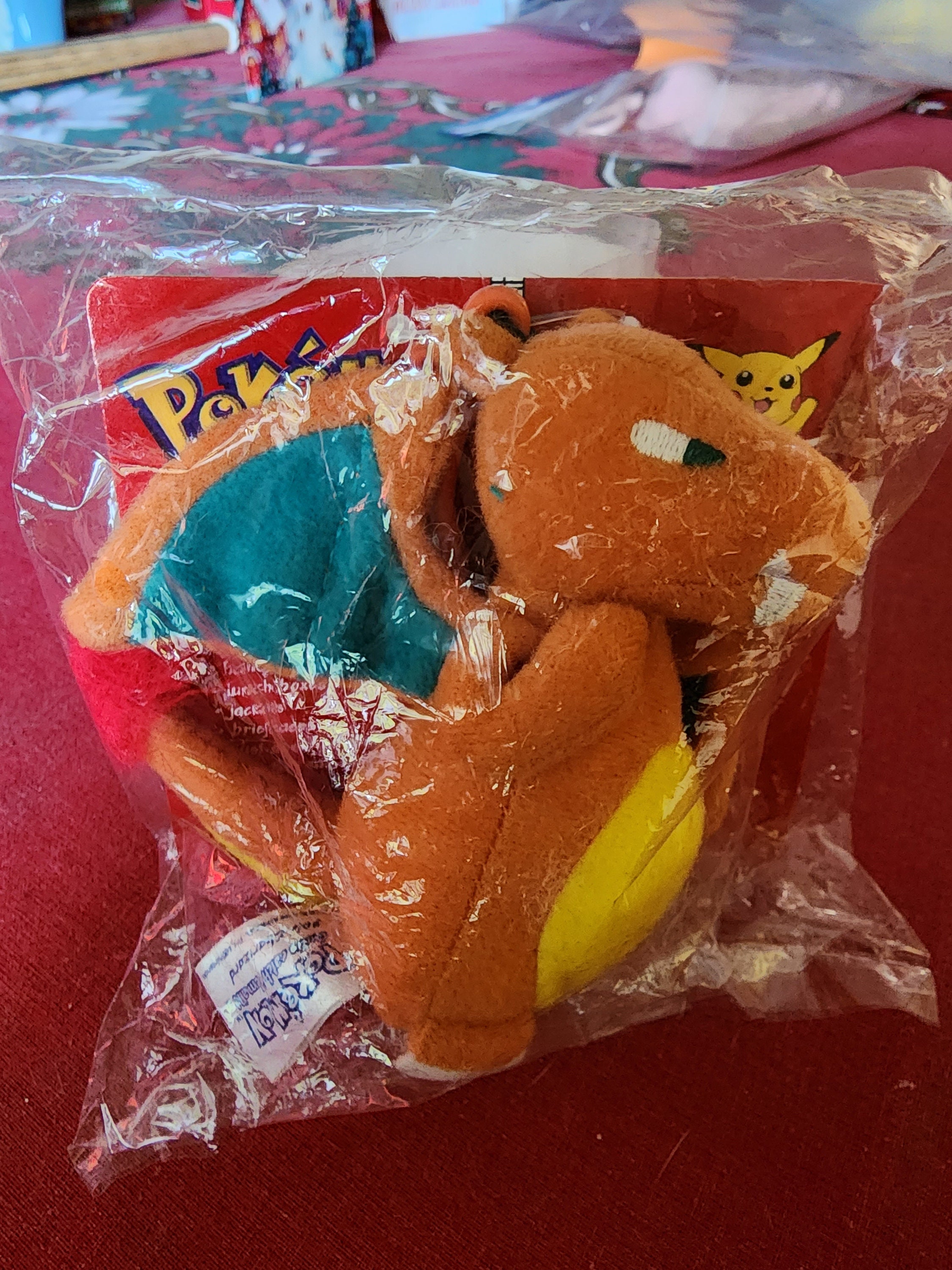 Vintage Avon Pokemon Charizard Backpack Clip on Zipper Pull Nintendo ...