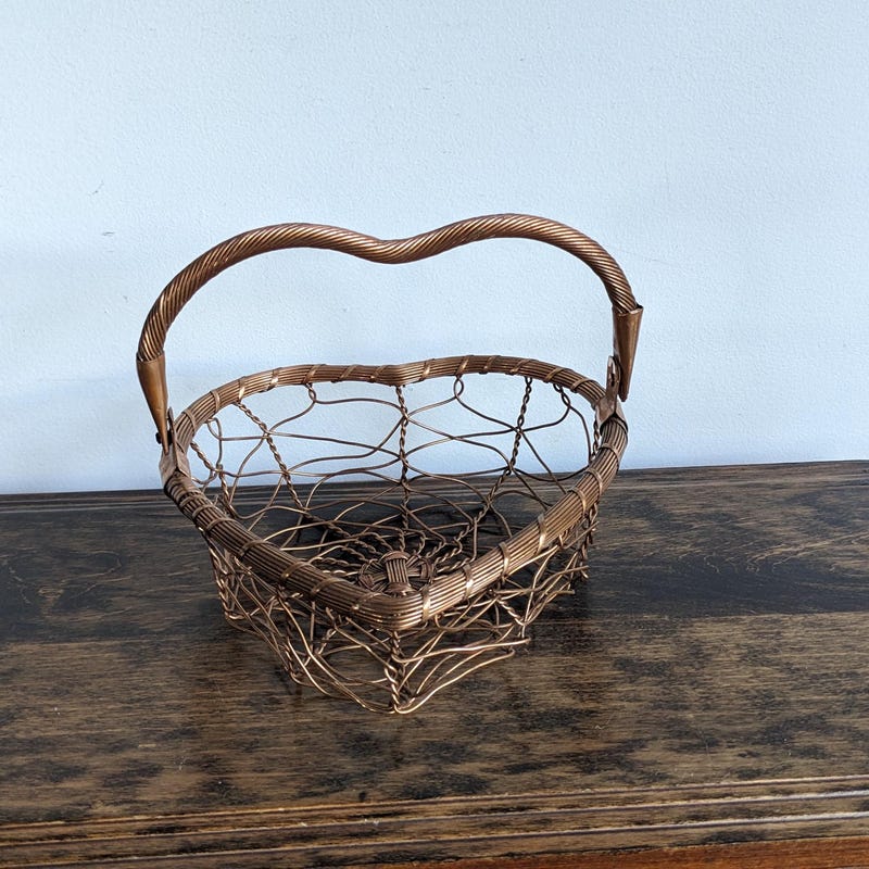 Wire Heart Basket - Etsy