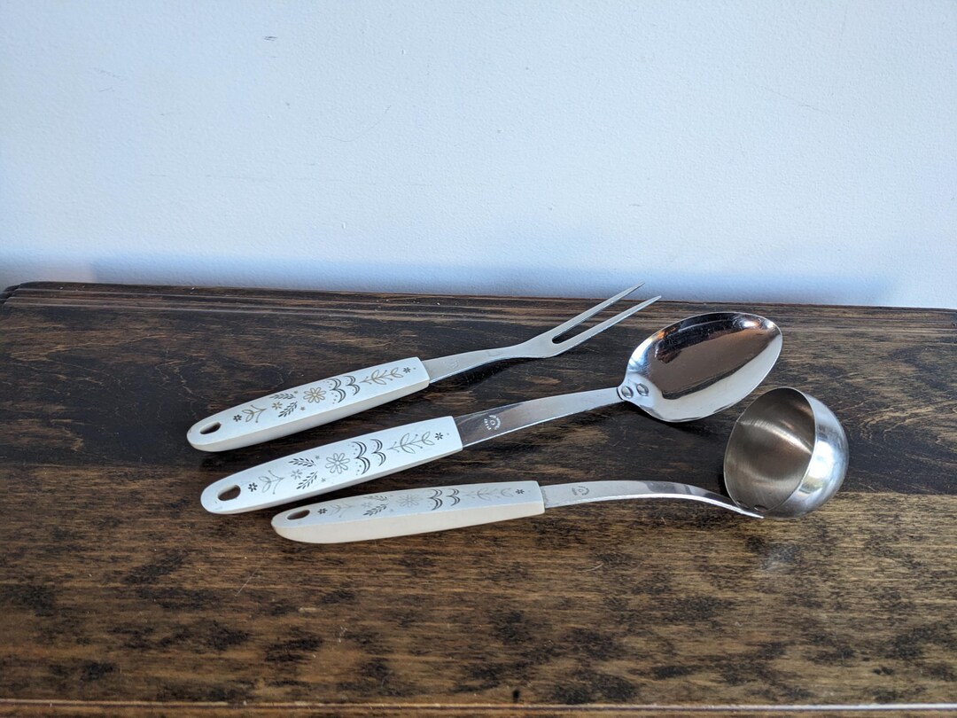 Flint Kitchen Utensil Set, Ladle, Fork, and Spoon (V) - Etsy