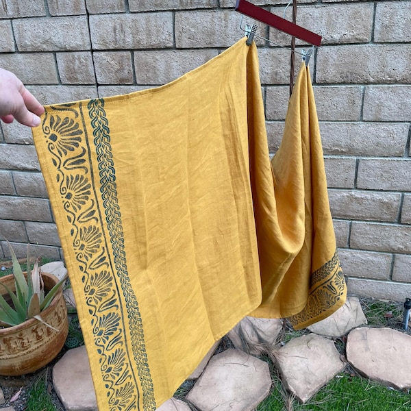 Sagum - Etsy