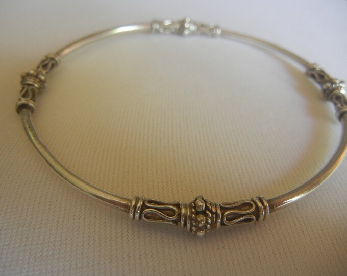 Traditional Eternal Curve Thin Bali Bangle 8-1/2", Sterling Silver 11 ...