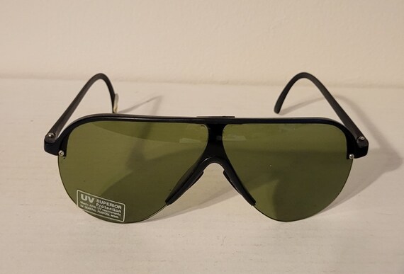 Vintage Teardrop Aviator Sunglasses // Black Rubber F… - Gem