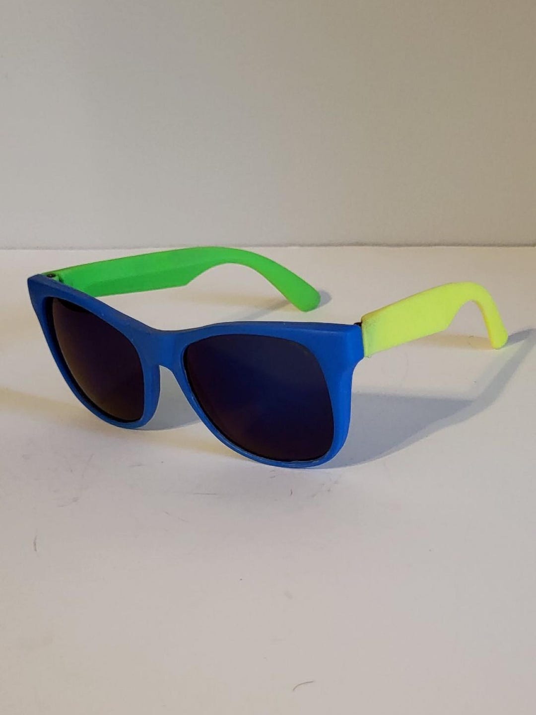 Vintage Retro Colorful Wayfarer Sunglasses // 80s 90s Style Bright ...