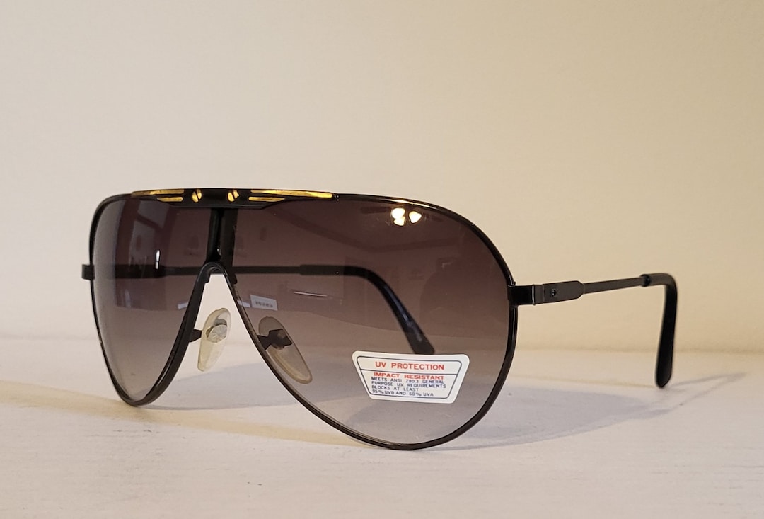 Vintage Aviator Sunglasses // Black Metal Frames // Gold Decal on Brow ...