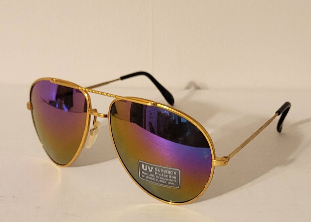 Vintage Aviator Sunglasses // Ocean Mirror Lenses // Sleek Gold Metal ...