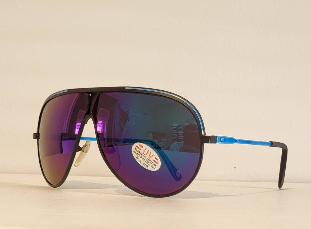 Vintage Aviator Sunglasses // Matte Black - Bright Blue Metal Frames ...