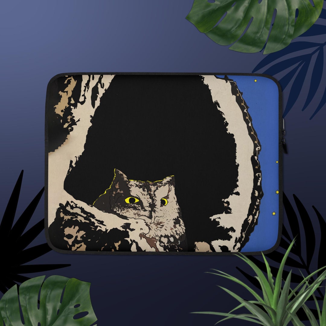 Screech Owl in Tree Laptop Sleeve / Minimalist Owl Design / 13 or 15 ...