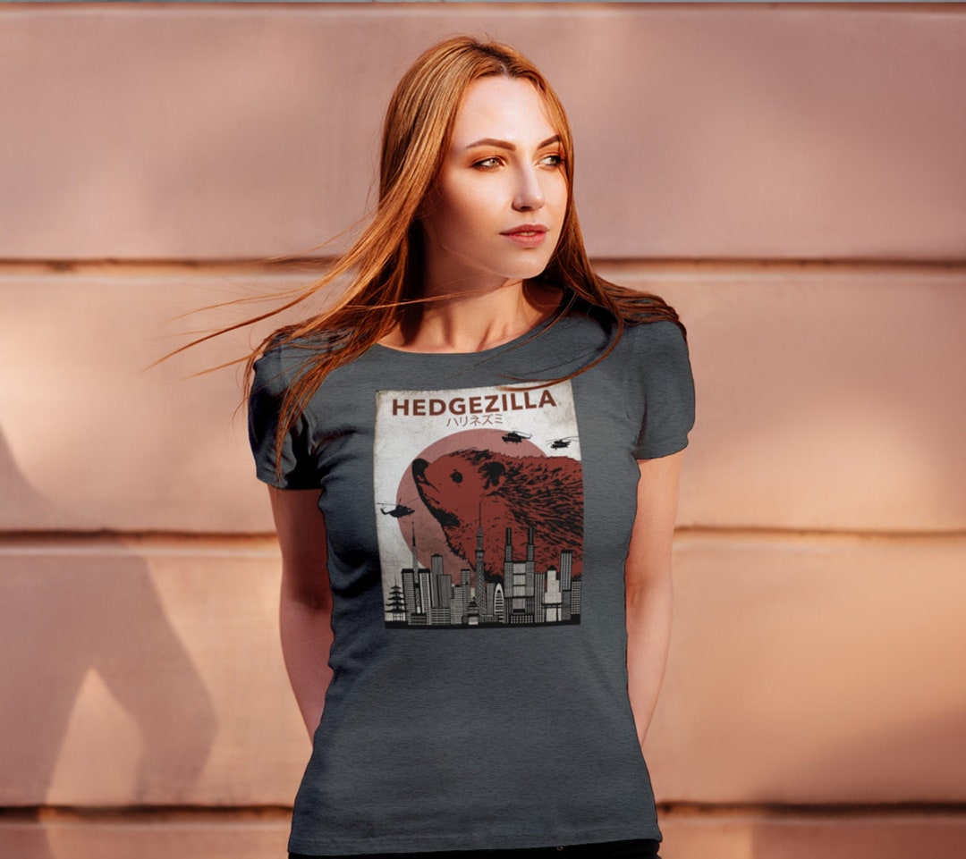 Camiseta Hedgehog: Hedgezilla Battle For Tokyo Movie Poster Funny ...