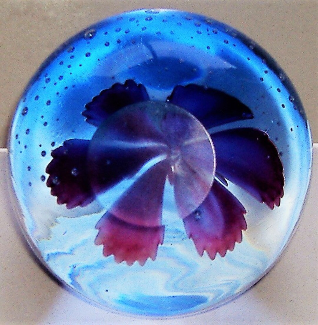 PRETTY PAPERWEIGHT PINK and Blue Glass - Etsy