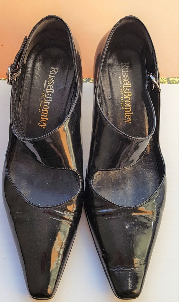 1980s RUSSEL AND BROMLEY fabulous patent leather blac… - Gem