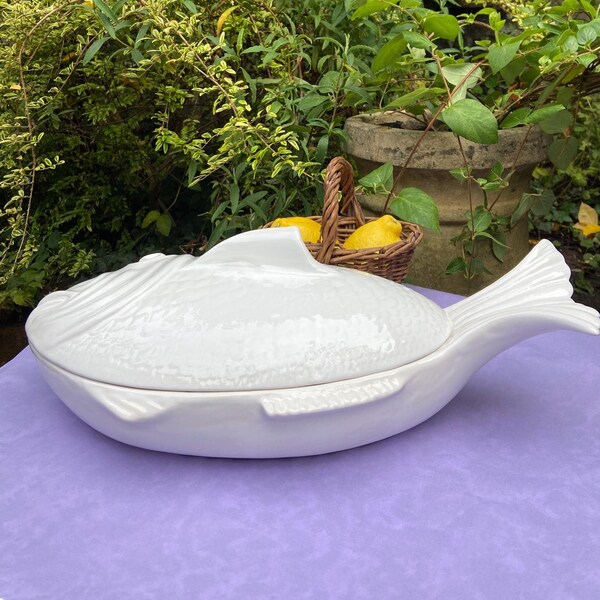 Fish Tureen - Etsy
