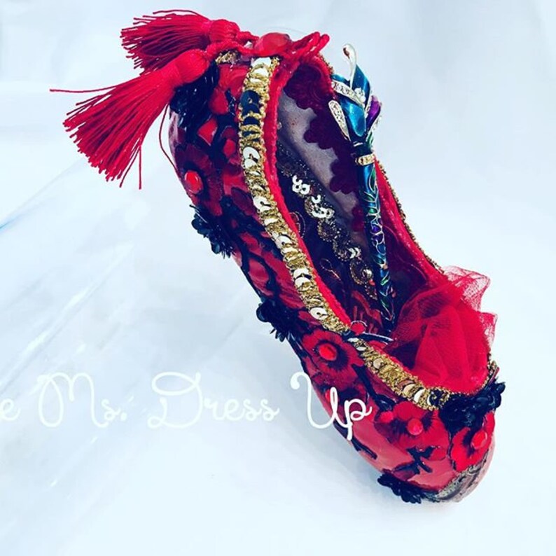 Pointe Shoes Custom Decorated Pointe Shoe/ Ballet Ornament - Etsy