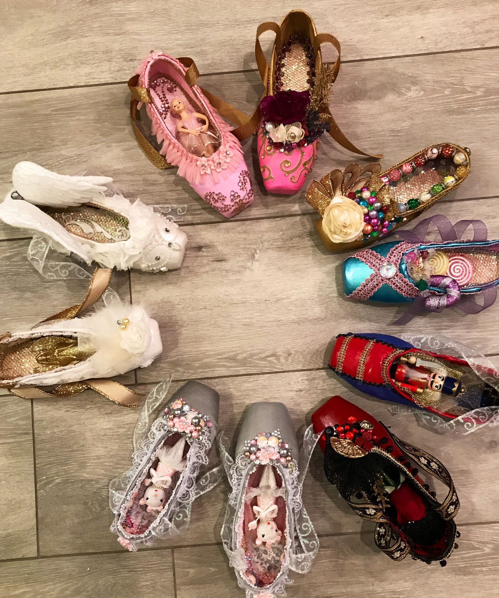 Pointe Shoes Custom Decorated Pointe Shoe/ Ballet Ornament - Etsy