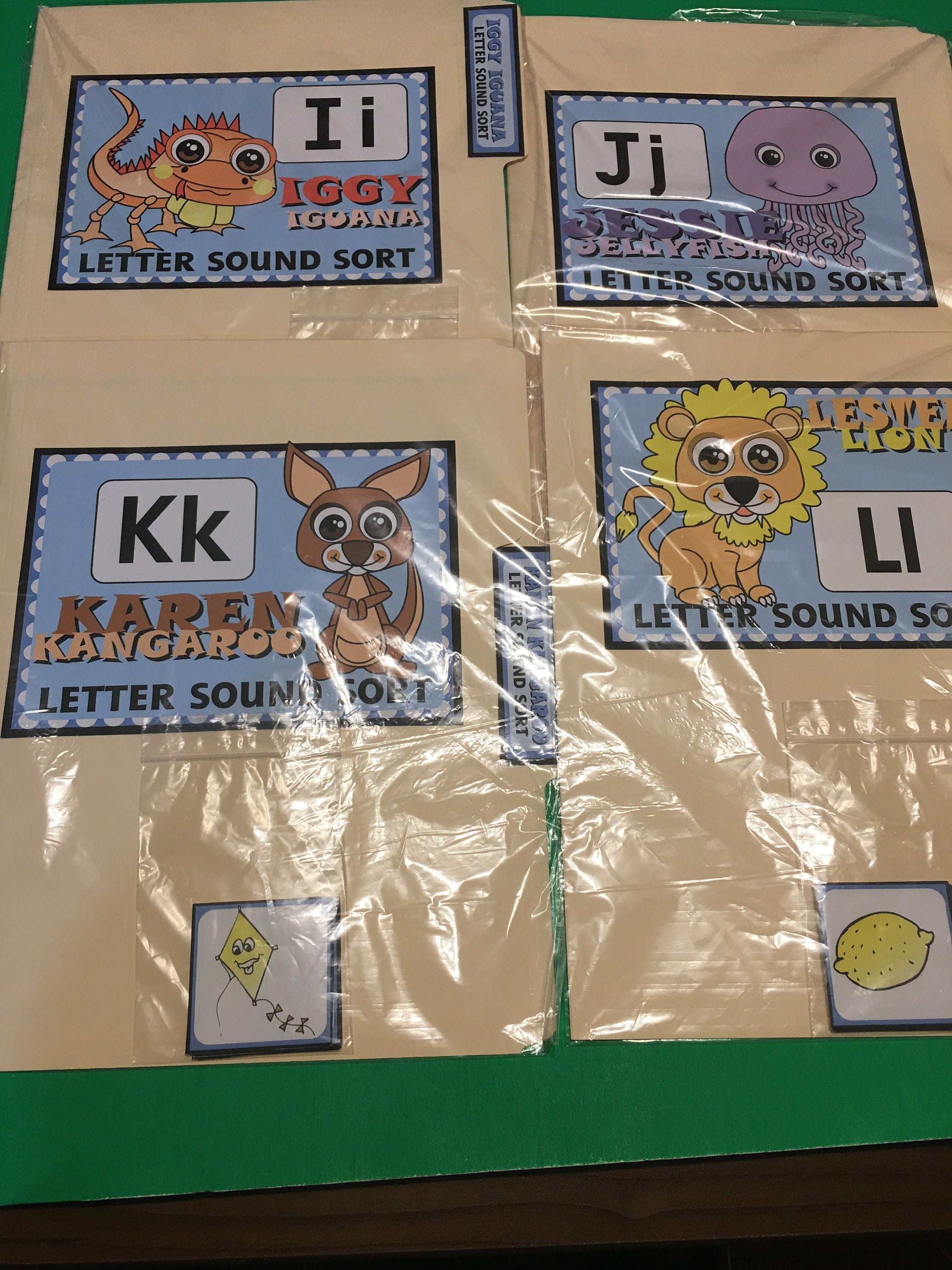 26 Letters File Folder Kits - Activity Set for Learning Centers ...