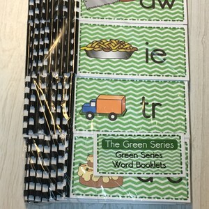 The Pink, Blue & Green Series COMPLETE - 102 Word Booklets - Montessori ...