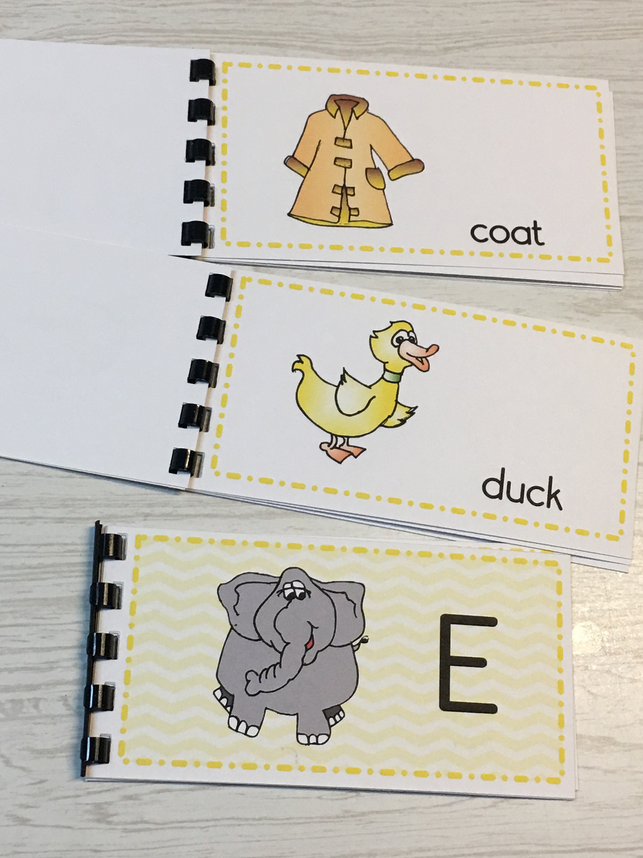 Pre-reading Series - 26 Alphabet Booklets- Montessori Material for ...