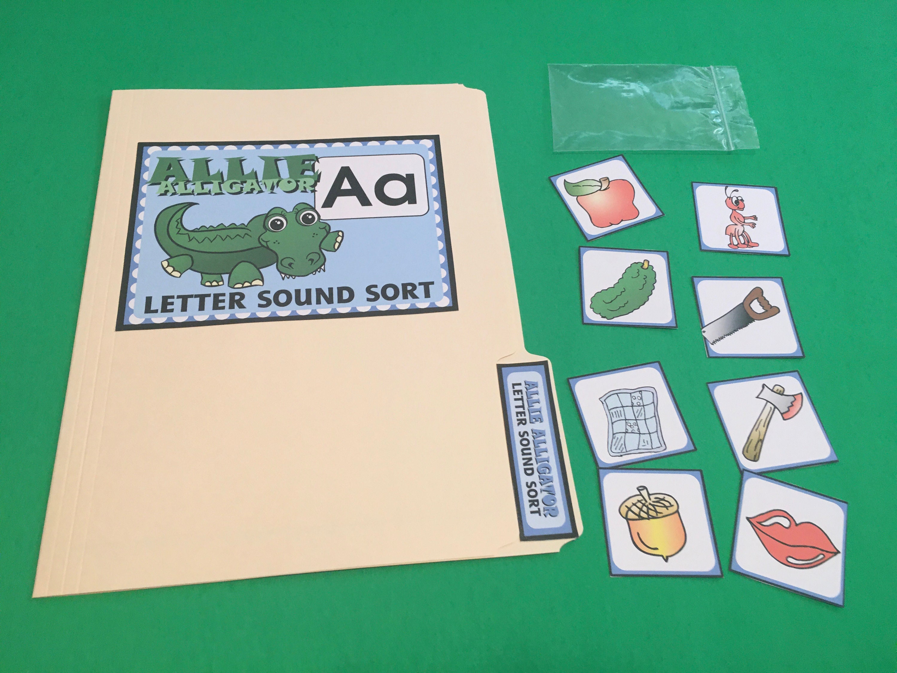 26 Letters File Folder Kits - Activity Set for Learning Centers ...