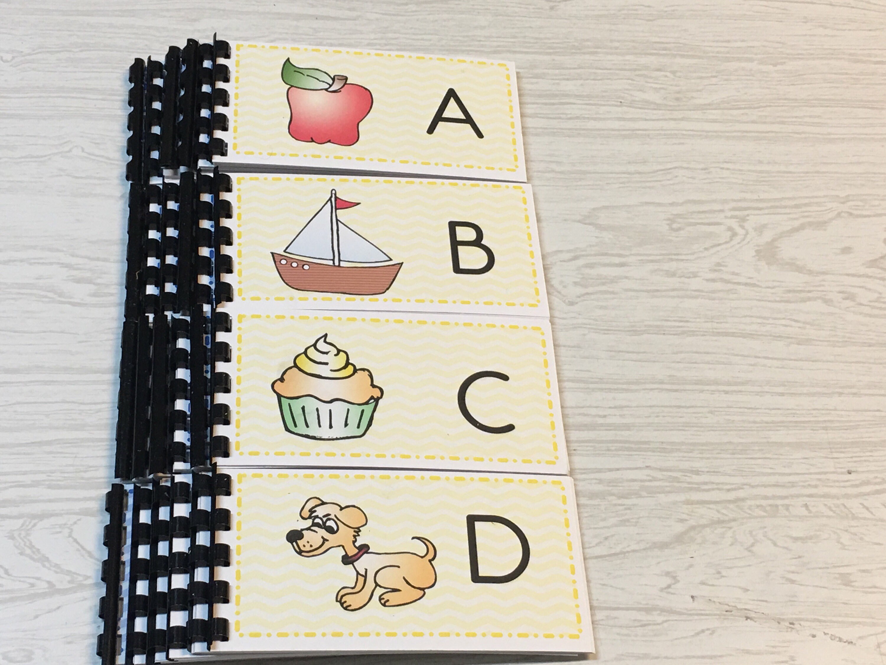 Pre-reading Series - 26 Alphabet Booklets- Montessori Material for ...
