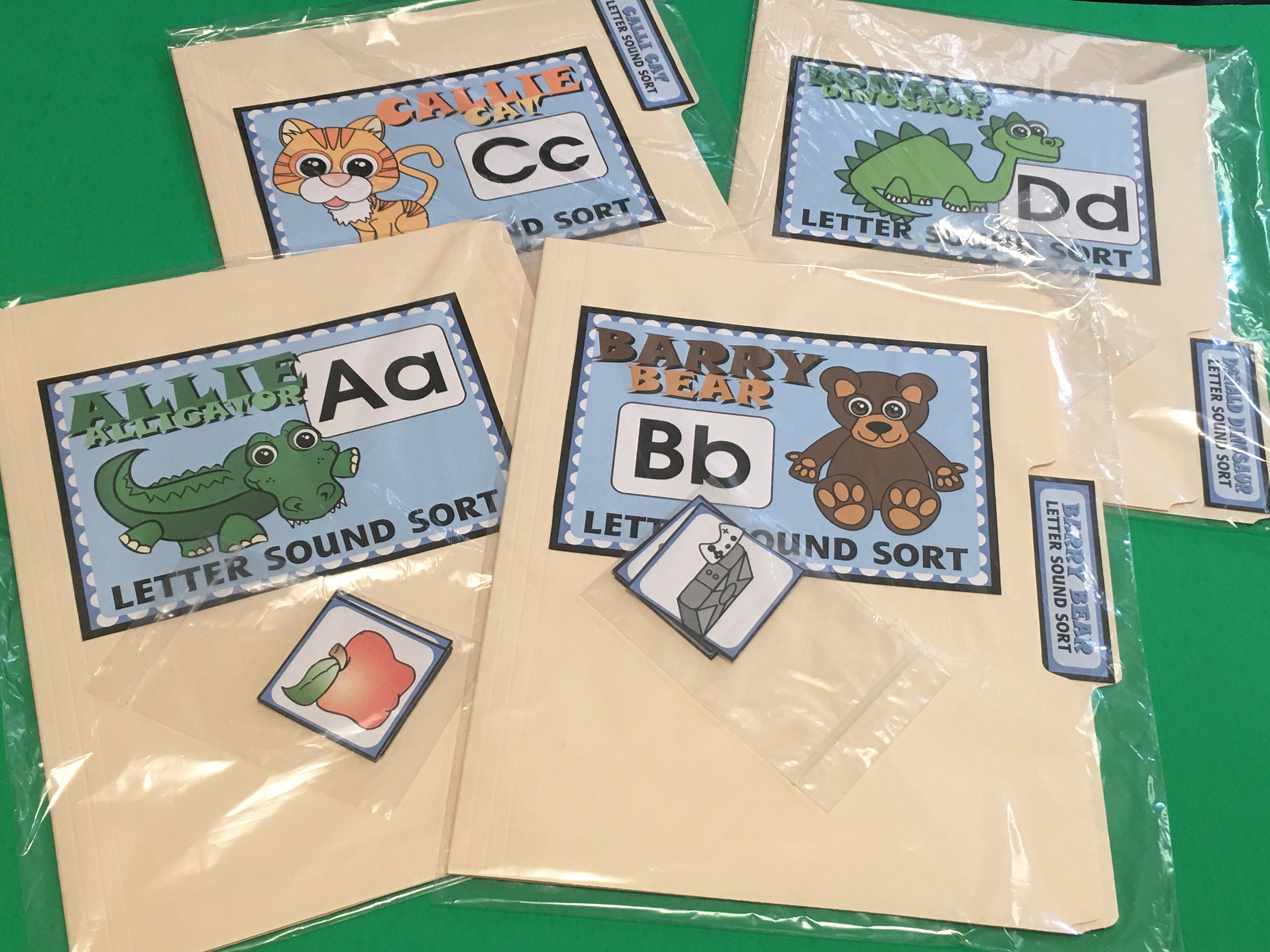 26 Letters File Folder Kits - Activity Set for Learning Centers ...