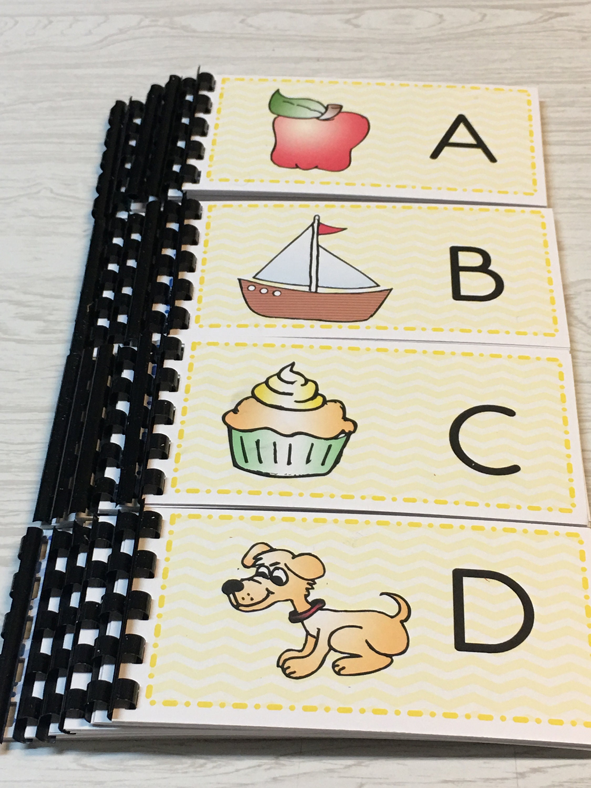 Pre-reading Series - 26 Alphabet Booklets- Montessori Material for ...