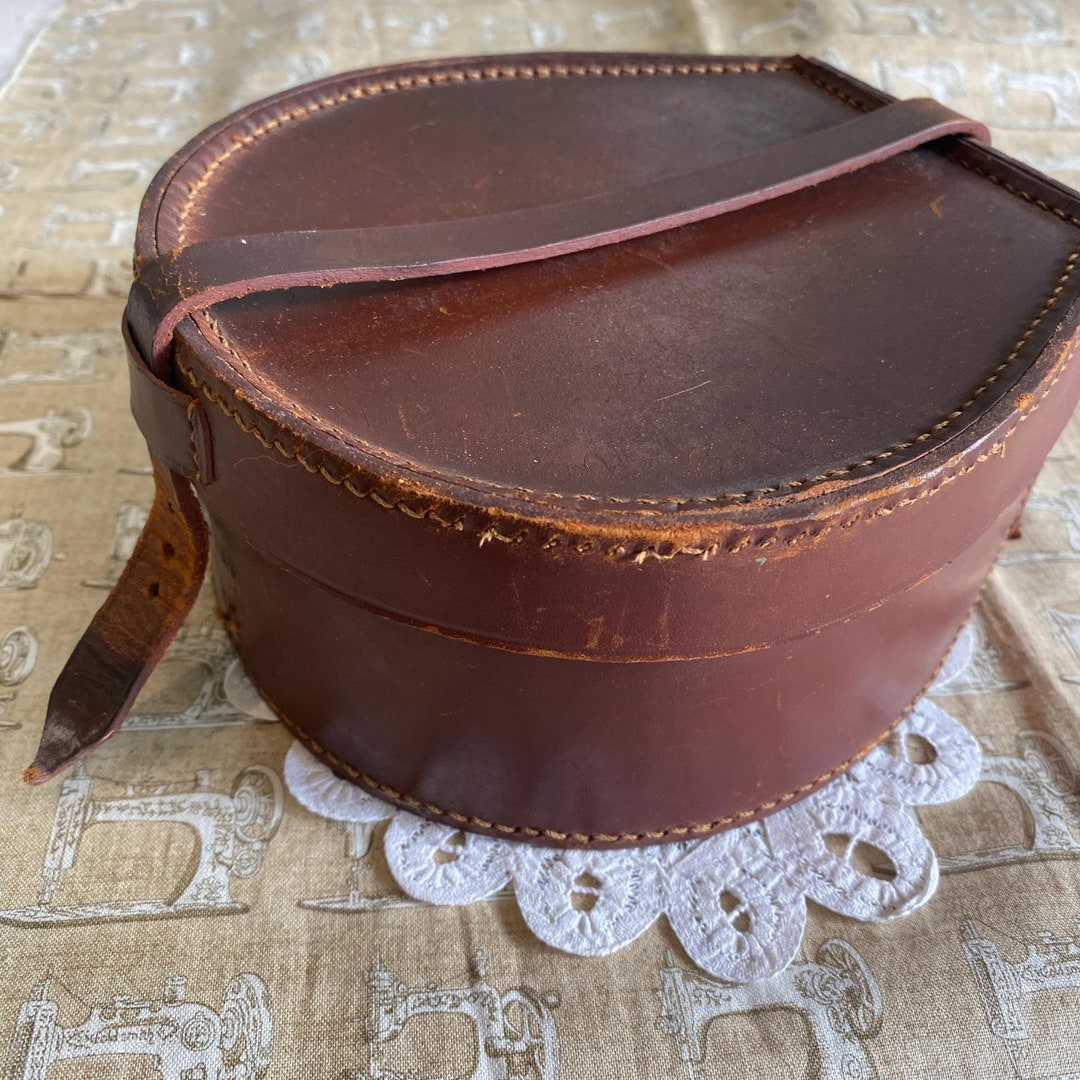 Antique Leather Collar Box With Seven Collars - Etsy