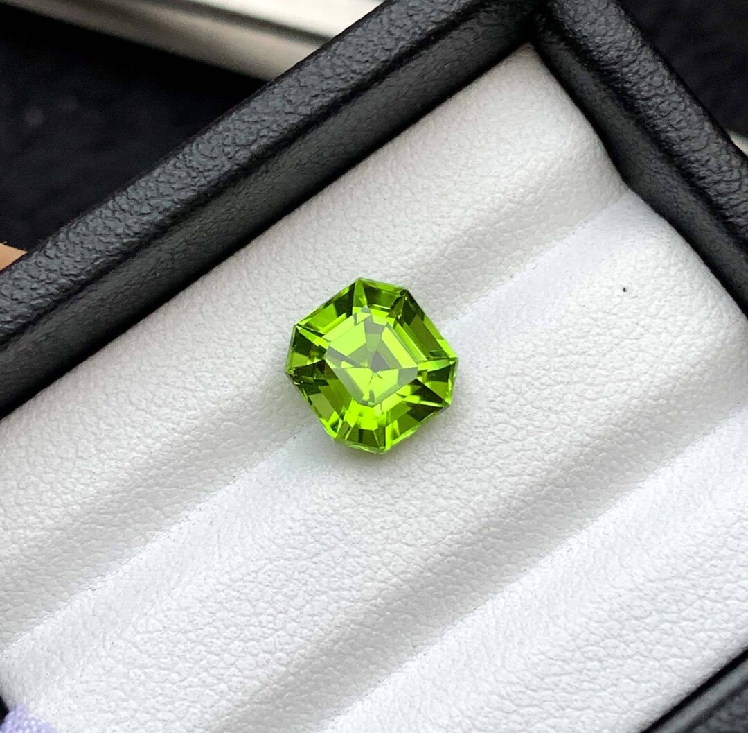 Peridot Cut Stone for Engagement Ring , Asscher Cut Natural Peridot ...