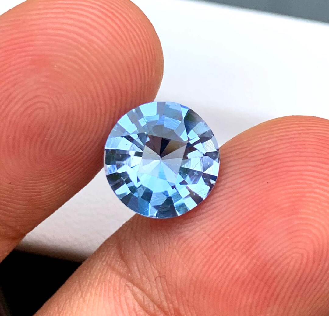 Sea Blue Aquamarine Gemstone: 3.30 CT Round Cut Santa Maria Stone - Etsy