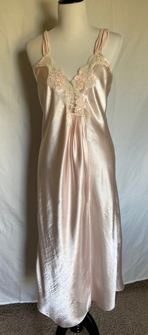 Vintage Nightgown Size Gem