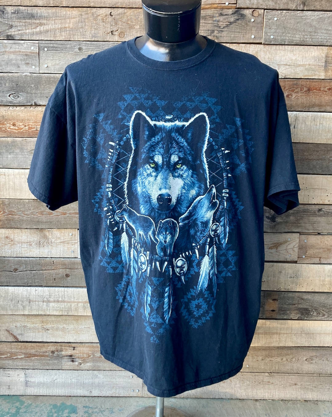 Vintage 1990's Wolf T-shirt in Tag Size 3XL - Etsy