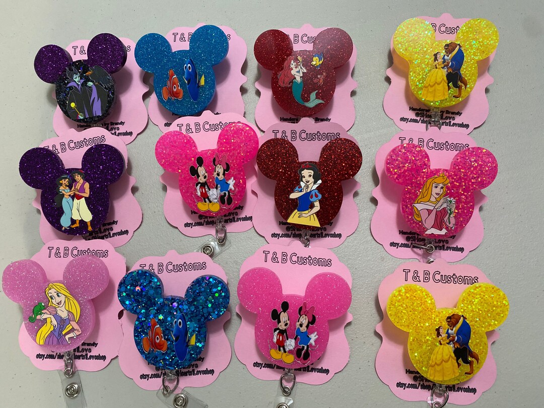 Mickey or Minnie Mouse Ears Retractable ID Badge Holder - Etsy