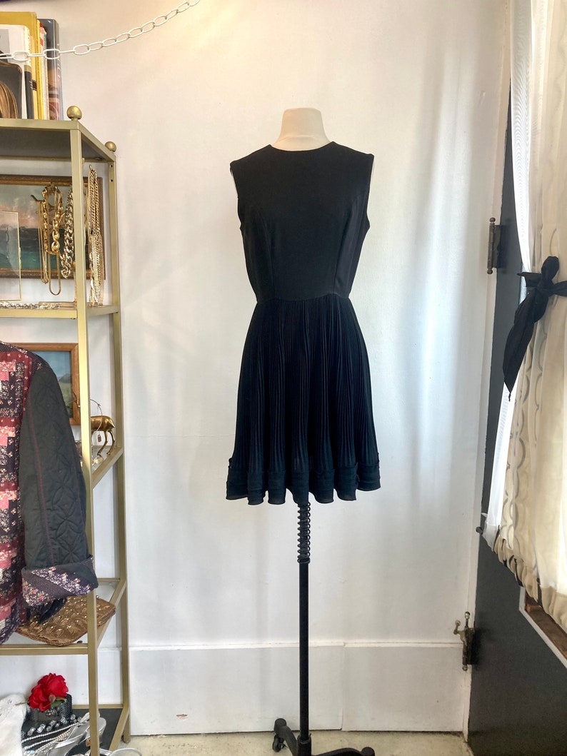 Vintage 60s Party Dress / Mod Party Dress / FULL CIRCLE Micro Pleat ...