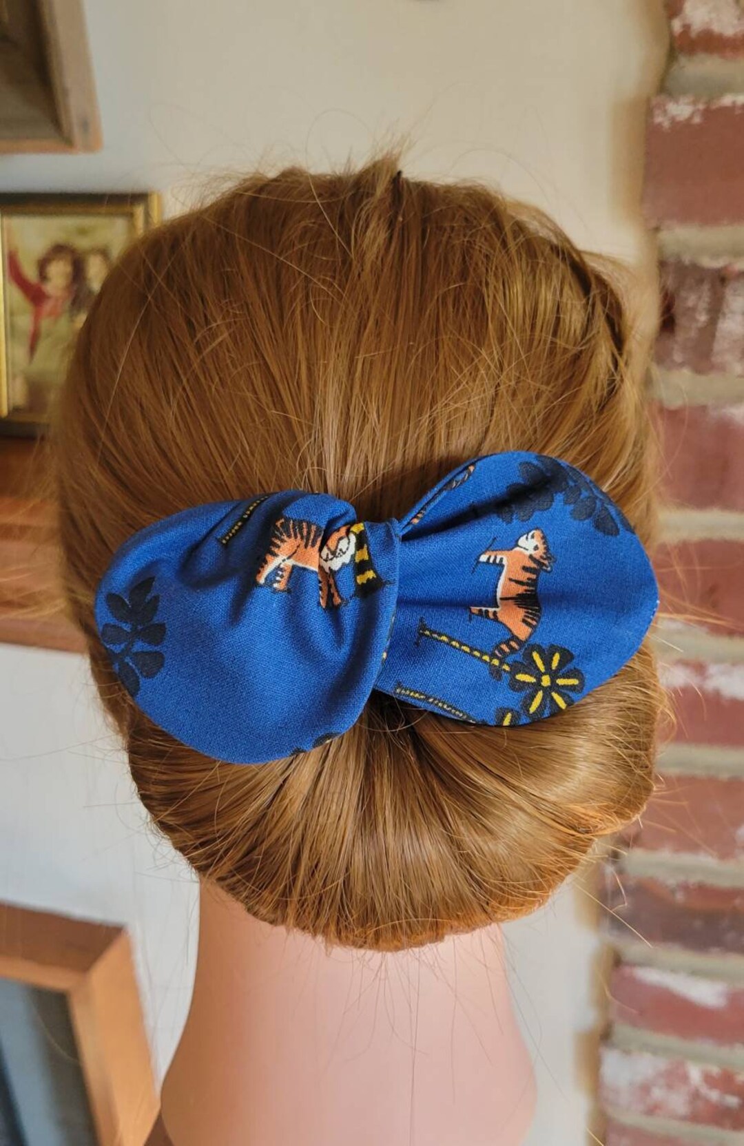 Chic Chignon Maker Tiger in Jungle Print, Roll a Bun, Twist a Bun ...