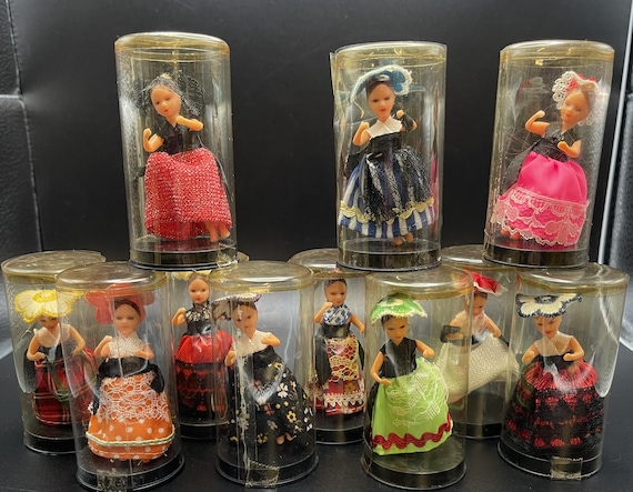Miniatures for dolls store