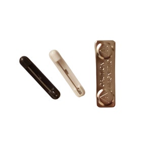 Personalised Name Badges With Plastic Safety Pin or Magnetic Fixing ...