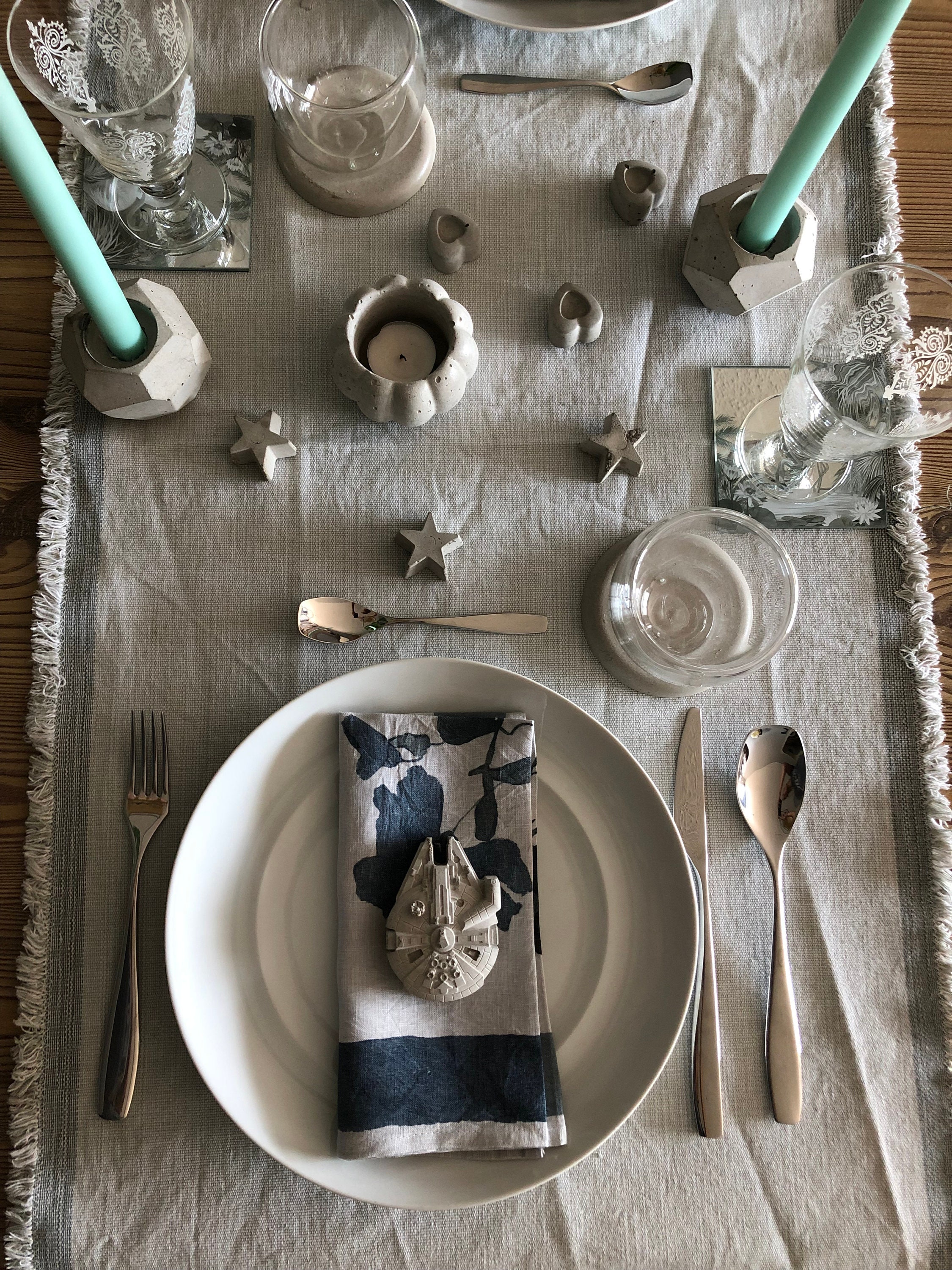 Concrete Millennium Falcon Napkin Holder Geek Decor Star - Etsy