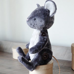 Plush Mouse Sewing Pattern and Instructions. - Etsy
