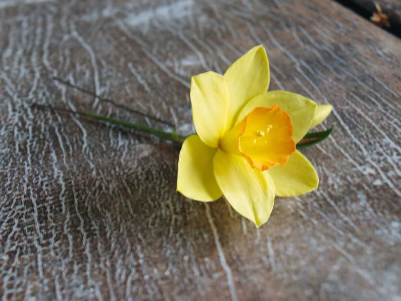 Yellow Daffodil Hair Pin Flowers for Hair Wedding Flower Pin - Etsy