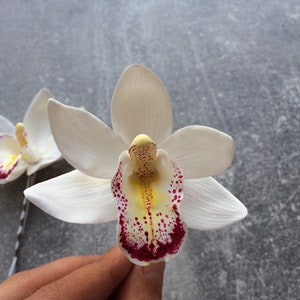 Orchid Hair Pin White Orchid Flowers Booby Pins Beach Wedding Hair ...
