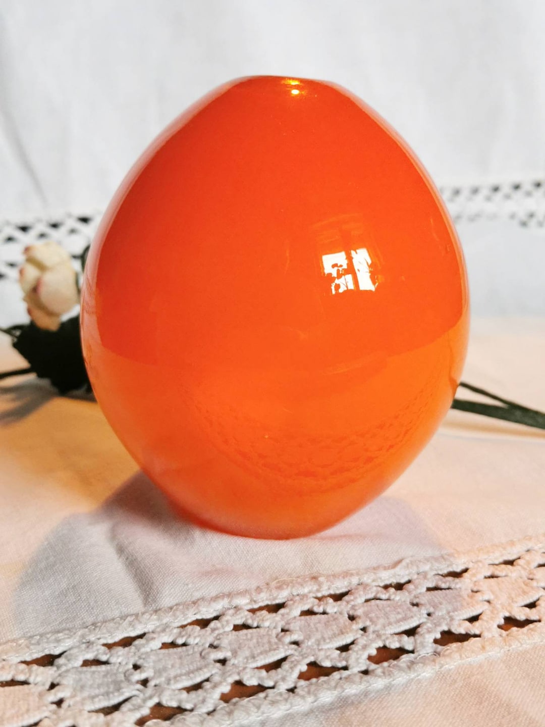 True Vintage Design Overhang Glass Vase Orange & White Midcentury ...