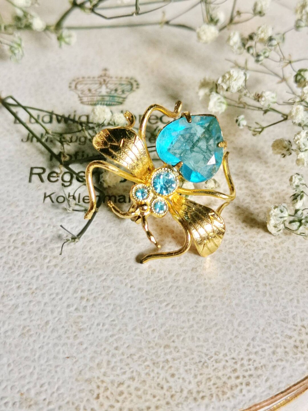 Sparkling Rhinestone Brooch BEE 50s Blue HEART True Vintage Gold-plated ...