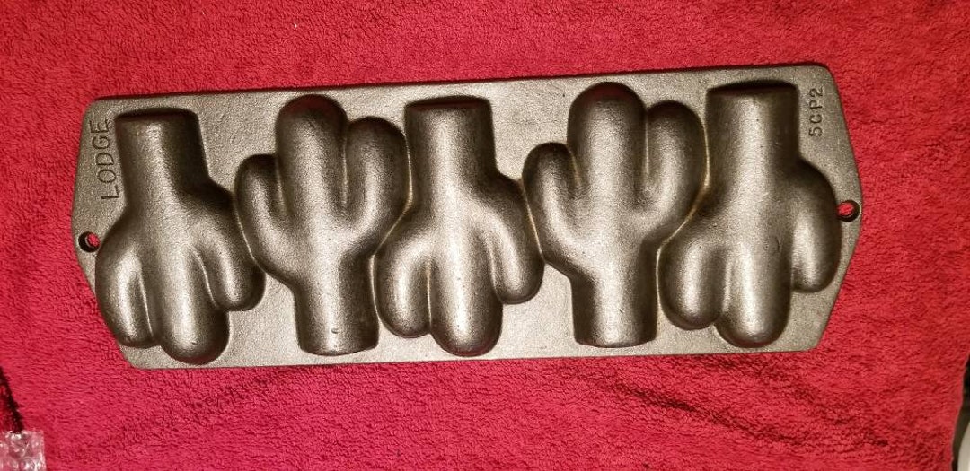 Lodge Cactus Corn Pone Pan - Etsy