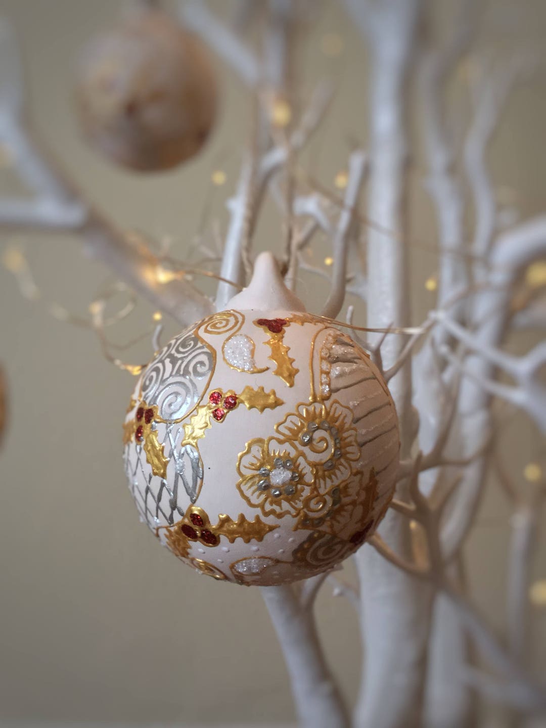 Single Hand Painted Medium Size Christmas Bauble With Gift Box - Etsy