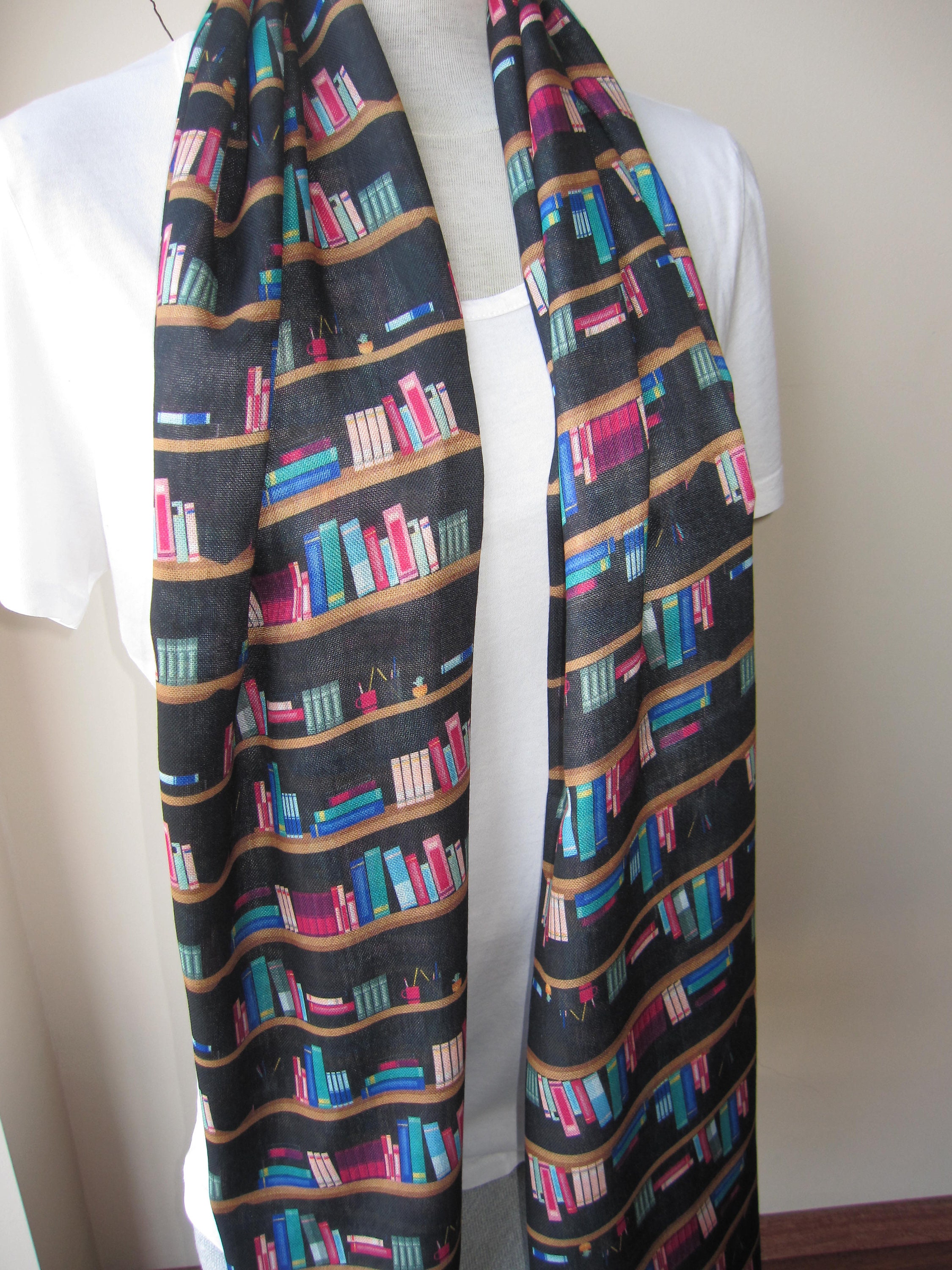 Bookshelf Book Pattern Scarf, Bookworm-geeky-literary-librarian-book ...