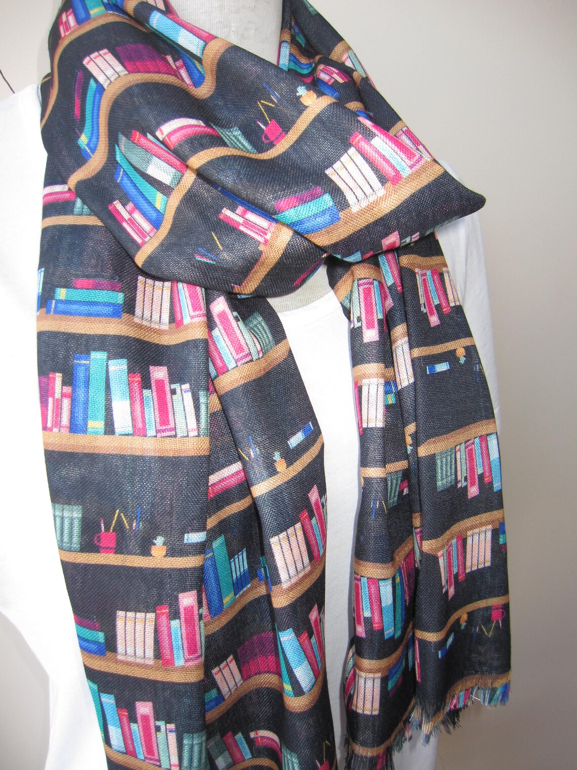 Bookshelf Book Pattern Scarf, Bookworm-geeky-literary-librarian-book ...