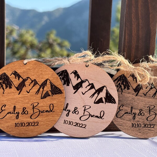 Family Reunion Gifts - 60+ Gift Ideas for 2023