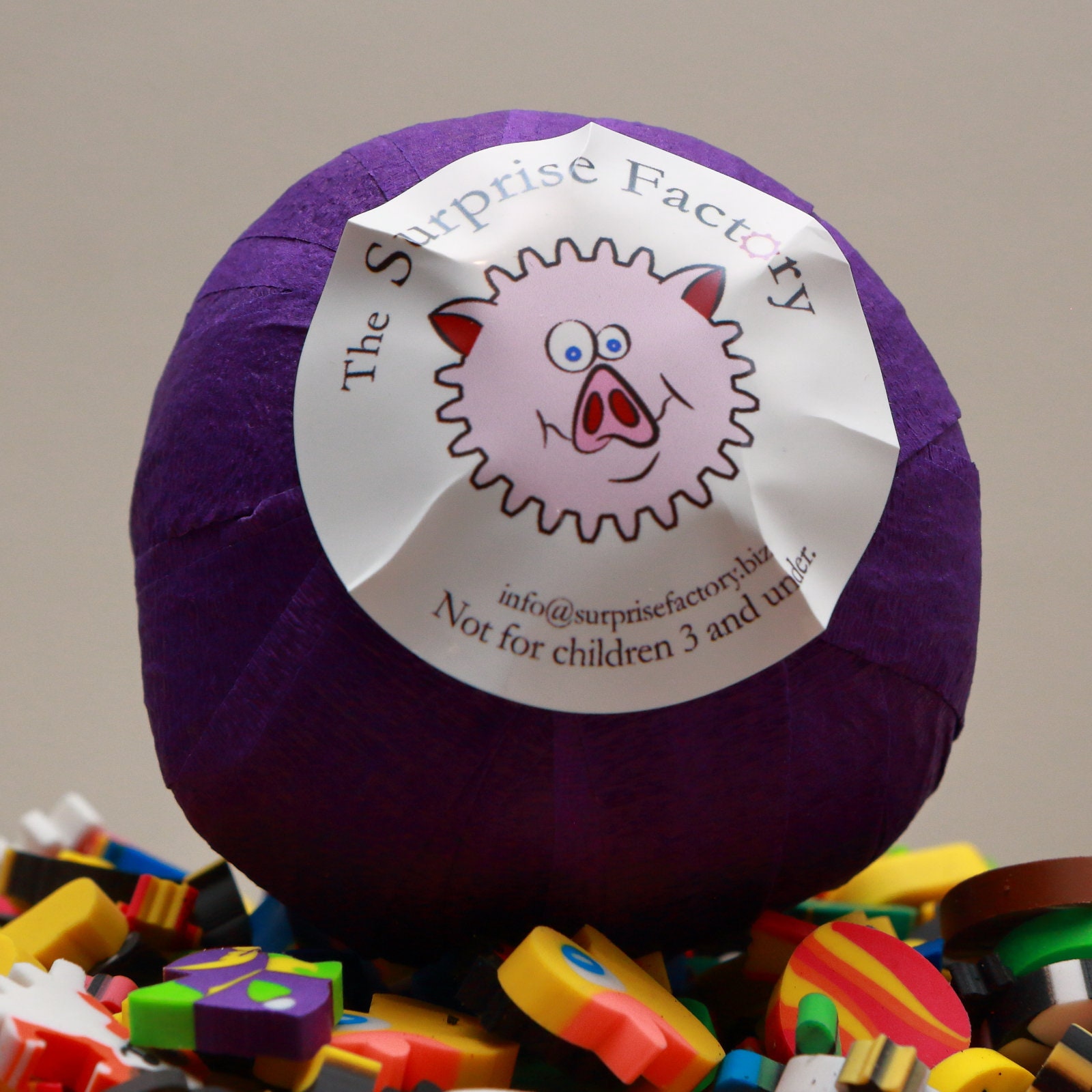 Everyone Surprise Ball With Kinder Egg Toy, General Surprise Balls ...