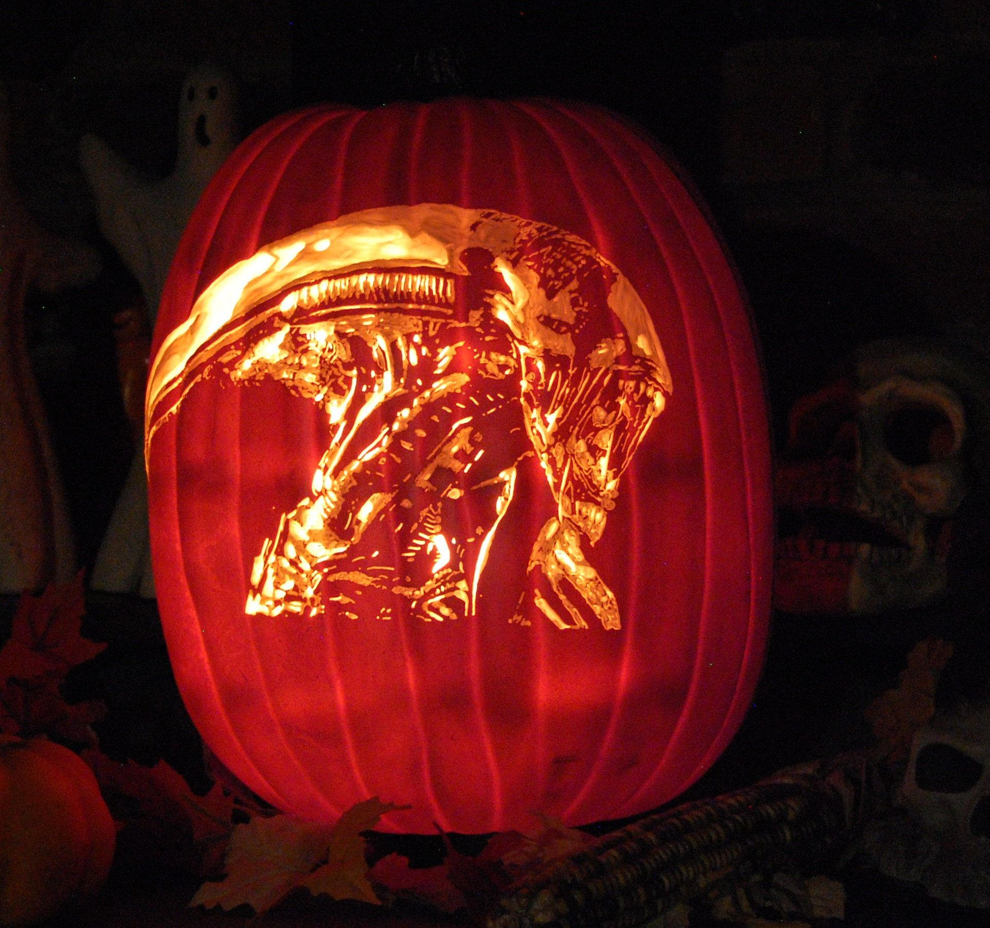 Alien Xenomorph Aliens Movie Custom carved Pumpkin Light | Etsy