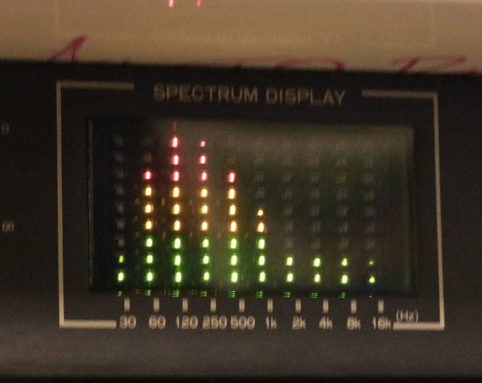TEAC Stereo Graphic Equalizer EQA-20 Spectrum Analyzer DJ Stereo Pre ...